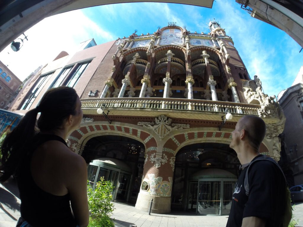 Modernism Architecture | Gaudi Running Tour | Run Fun Sights - Running ...